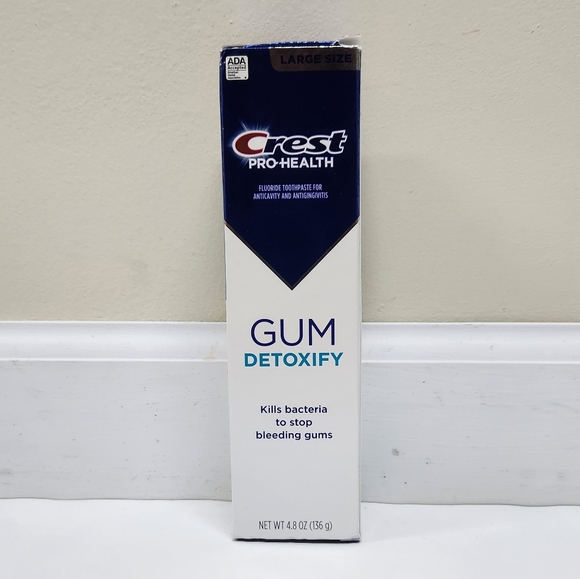 Crest | Bath & Body | 45 Crest Prohealth Gum Detoxify Toothpaste Deep ...